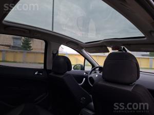 Melns Peugeot 308 2008 Valka, ar dzinēja tilpumu 2.00 L un nobraukumu 285 tūkst. km par 2500 €, foto 15 vietnē AUTOMOTO.COM.LV