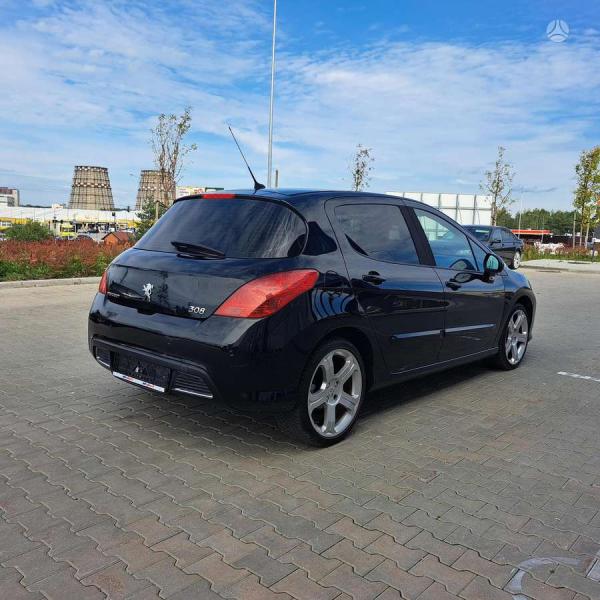 Black Peugeot 308 2008 in Vilnius, with an engine capacity of 1.60 L and mileage of 150 thousand km for 1950 €, photo 10 on AUTOMOTO.COM.LV