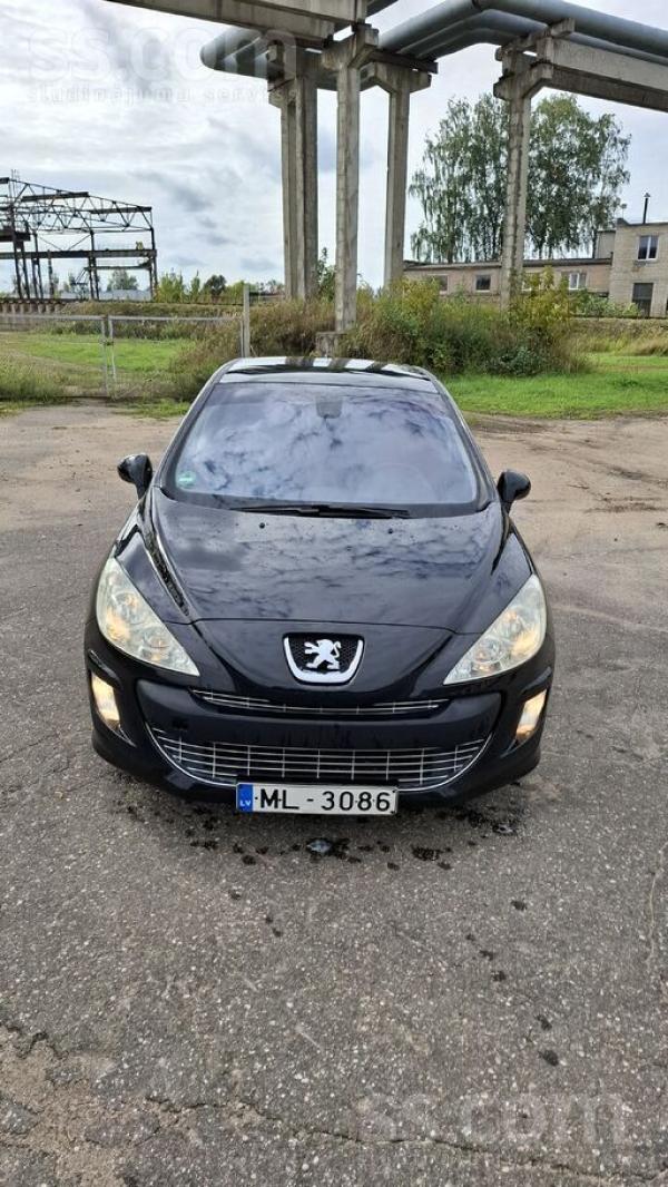 Peugeot 308 2008 Daugavpils vietnē Melns Peugeot 308 2008 Daugavpils, ar dzinēja tilpumu 1.60 L un nobraukumu 344 tūkst. km par 2200 €, foto 1 vietnē AUTOMOTO.COM.LV