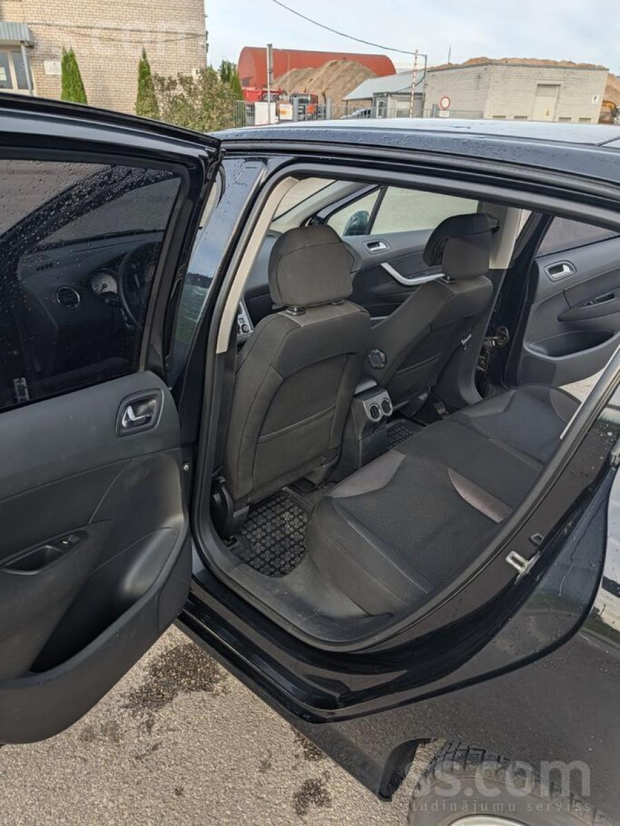 Black Peugeot 308 2008 in Daugavpils, with an engine capacity of 1.60 L and mileage of 344 thousand km for 2050 €, photo 11 on AUTOMOTO.COM.LV