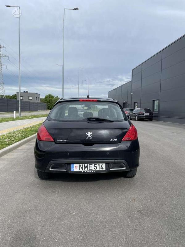 Melns Peugeot 308 2009 Kauņa, ar dzinēja tilpumu 1.56 L un nobraukumu 290 tūkst. km par 2100 €, foto 5 vietnē AUTOMOTO.COM.LV