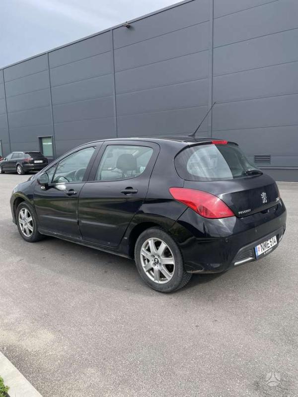 Melns Peugeot 308 2009 Kauņa, ar dzinēja tilpumu 1.56 L un nobraukumu 290 tūkst. km par 2100 €, foto 6 vietnē AUTOMOTO.COM.LV