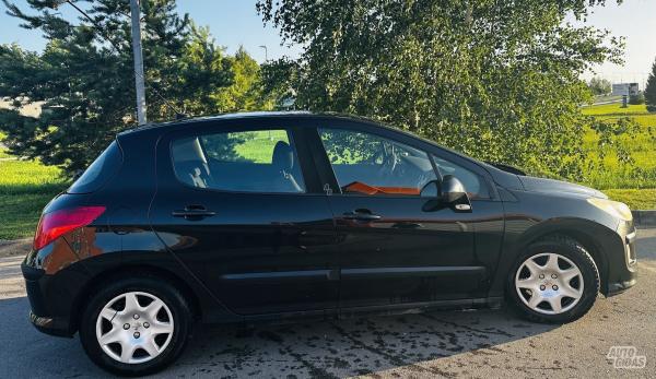 Melns Peugeot 308 2009 Šauļi, ar dzinēja tilpumu 1.60 L un nobraukumu 286 tūkst. km par 2450 €, foto 4 vietnē AUTOMOTO.COM.LV