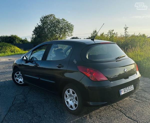 Melns Peugeot 308 2009 Šauļi, ar dzinēja tilpumu 1.60 L un nobraukumu 286 tūkst. km par 2450 €, foto 8 vietnē AUTOMOTO.COM.LV