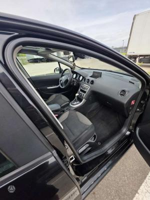 Black Peugeot 308 2009 in Siauliai, with an engine capacity of 2.00 L and mileage of 264 thousand km for 2600 €, photo 12 on AUTOMOTO.COM.LV