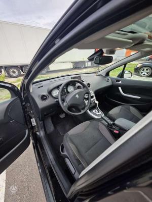Black Peugeot 308 2009 in Siauliai, with an engine capacity of 2.00 L and mileage of 264 thousand km for 2600 €, photo 15 on AUTOMOTO.COM.LV