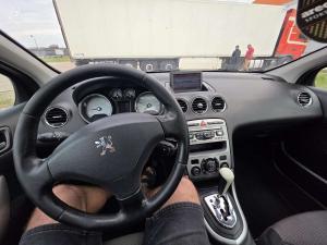 Black Peugeot 308 2009 in Siauliai, with an engine capacity of 2.00 L and mileage of 264 thousand km for 2600 €, photo 18 on AUTOMOTO.COM.LV
