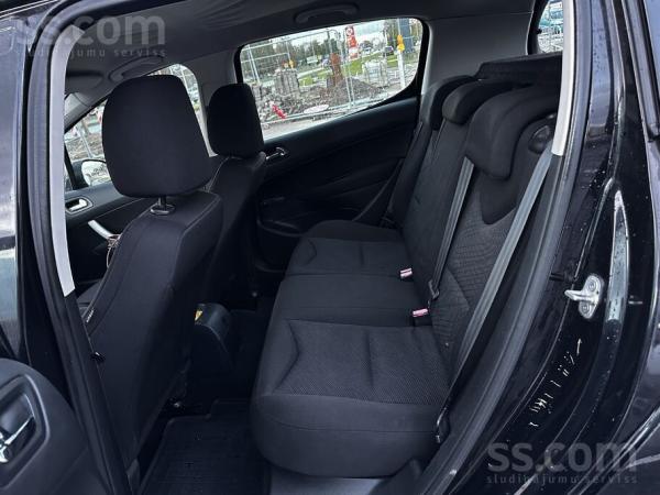 Melns Peugeot 308 2010 Rīga, ar dzinēja tilpumu 1.60 L un nobraukumu 245 tūkst. km par 1750 €, foto 11 vietnē AUTOMOTO.COM.LV
