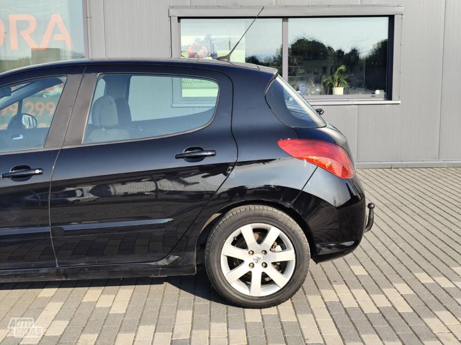 Melns Peugeot 308 2010 Šauļi, ar dzinēja tilpumu 1.60 L un nobraukumu 0 tūkst. km par 2200 €, foto 10 vietnē AUTOMOTO.COM.LV