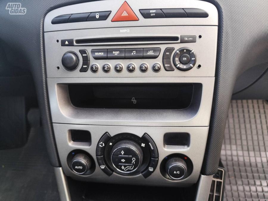 Melns Peugeot 308 2010 Šauļi, ar dzinēja tilpumu 1.60 L un nobraukumu 0 tūkst. km par 2200 €, foto 17 vietnē AUTOMOTO.COM.LV