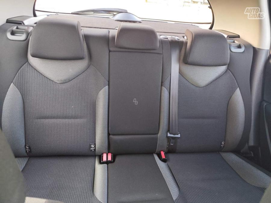 Melns Peugeot 308 2010 Šauļi, ar dzinēja tilpumu 1.60 L un nobraukumu 0 tūkst. km par 2200 €, foto 20 vietnē AUTOMOTO.COM.LV