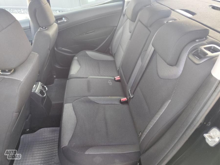 Melns Peugeot 308 2010 Šauļi, ar dzinēja tilpumu 1.60 L un nobraukumu 0 tūkst. km par 2200 €, foto 22 vietnē AUTOMOTO.COM.LV