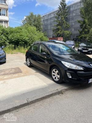 Melns Peugeot 308 2010 Kauņa, ar dzinēja tilpumu 1.60 L un nobraukumu 223 tūkst. km par 2100 €, foto 3 vietnē AUTOMOTO.COM.LV