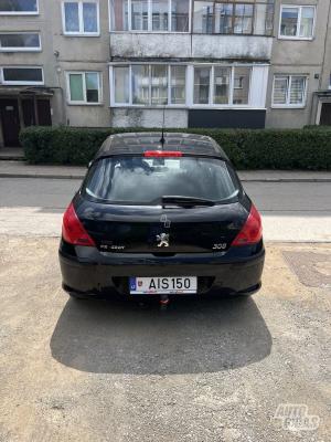 Melns Peugeot 308 2010 Kauņa, ar dzinēja tilpumu 1.60 L un nobraukumu 223 tūkst. km par 2100 €, foto 4 vietnē AUTOMOTO.COM.LV