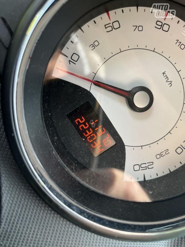 Melns Peugeot 308 2010 Kauņa, ar dzinēja tilpumu 1.60 L un nobraukumu 223 tūkst. km par 2100 €, foto 6 vietnē AUTOMOTO.COM.LV