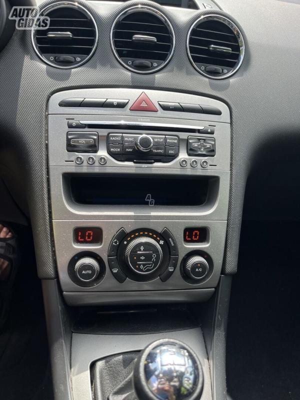 Melns Peugeot 308 2010 Kauņa, ar dzinēja tilpumu 1.60 L un nobraukumu 223 tūkst. km par 2100 €, foto 8 vietnē AUTOMOTO.COM.LV