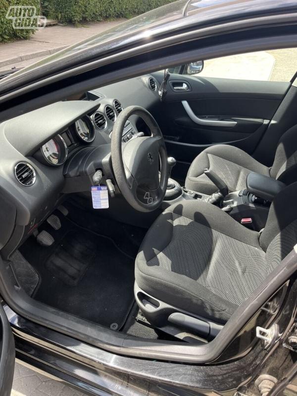 Melns Peugeot 308 2010 Kauņa, ar dzinēja tilpumu 1.60 L un nobraukumu 223 tūkst. km par 2100 €, foto 9 vietnē AUTOMOTO.COM.LV