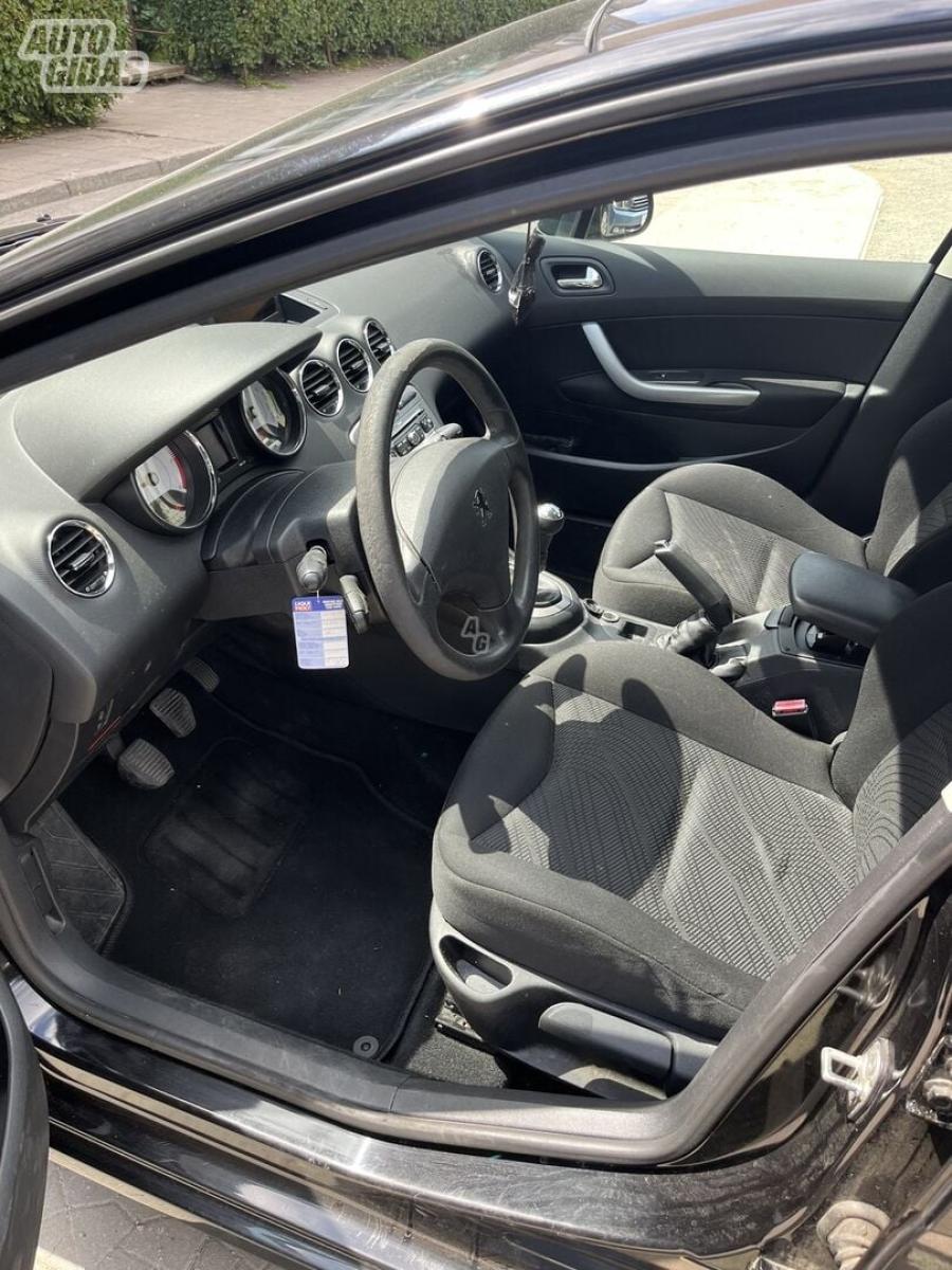 Melns Peugeot 308 2010 Kauņa, ar dzinēja tilpumu 1.60 L un nobraukumu 223 tūkst. km par 2100 €, foto 9 vietnē AUTOMOTO.COM.LV