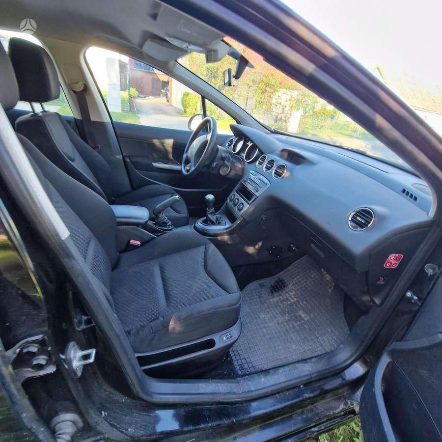 Melns Peugeot 308 2010 Pasvalys, ar dzinēja tilpumu 1.60 L un nobraukumu 101 tūkst. km par 400 €, foto 5 vietnē AUTOMOTO.COM.LV