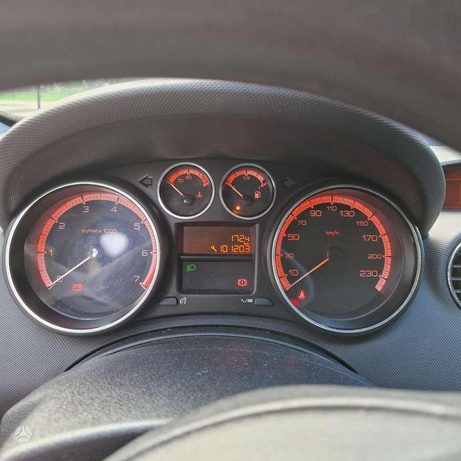 Melns Peugeot 308 2010 Pasvalys, ar dzinēja tilpumu 1.60 L un nobraukumu 101 tūkst. km par 400 €, foto 12 vietnē AUTOMOTO.COM.LV