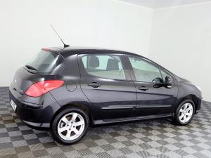 Черный Пежо 308 2010 в Таллин, объемом двигателя 1.60 л и пробегом 155 тыс. км за 1899 €, фото 11 на AUTOMOTO.COM.LV