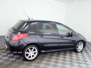 Black Peugeot 308 2011 in Tallinn, with an engine capacity of 1.60 L and mileage of 157 thousand km for 2199 €, photo 3 on AUTOMOTO.COM.LV