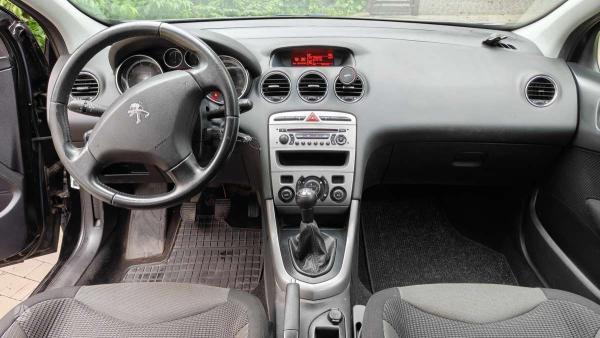 Melns Peugeot 308 2011 Kauņa, ar dzinēja tilpumu 1.60 L un nobraukumu 180 tūkst. km par 2250 €, foto 9 vietnē AUTOMOTO.COM.LV