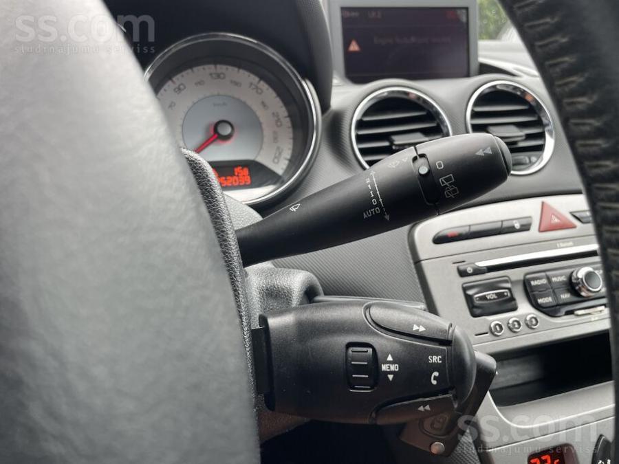 Melns Peugeot 308 2011 Talsi, ar dzinēja tilpumu 1.60 L un nobraukumu 252 tūkst. km par 2300 €, foto 16 vietnē AUTOMOTO.COM.LV