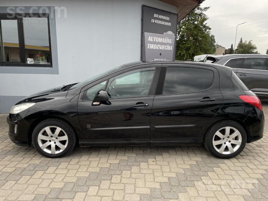 Melns Peugeot 308 2011 Talsi, ar dzinēja tilpumu 1.60 L un nobraukumu 252 tūkst. km par 2300 €, foto 28 vietnē AUTOMOTO.COM.LV