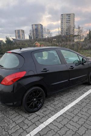 Melns Peugeot 308 2012 Tallina, ar dzinēja tilpumu 0.00 L un nobraukumu 170 tūkst. km par 2800 €, foto 3 vietnē AUTOMOTO.COM.LV