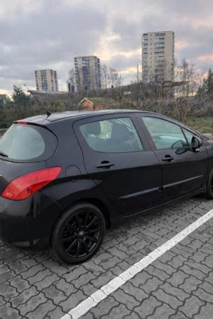 Melns Peugeot 308 2012 Tallina, ar dzinēja tilpumu 0.00 L un nobraukumu 170 tūkst. km par 2800 €, foto 12 vietnē AUTOMOTO.COM.LV