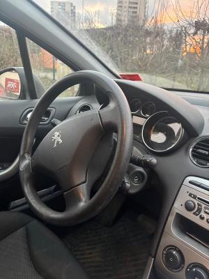 Melns Peugeot 308 2012 Tallina, ar dzinēja tilpumu 0.00 L un nobraukumu 170 tūkst. km par 2800 €, foto 17 vietnē AUTOMOTO.COM.LV