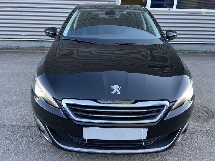 Melns Peugeot 308 2014 Viļņa, ar dzinēja tilpumu 2.00 L un nobraukumu 286 tūkst. km par 5900 €, foto 3 vietnē AUTOMOTO.COM.LV
