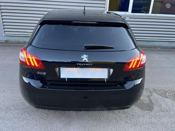 Black Peugeot 308 2014 in Vilnius, with an engine capacity of 2.00 L and mileage of 286 thousand km for 5900 €, photo 4 on AUTOMOTO.COM.LV