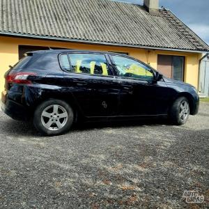 Black Peugeot 308 2014 in Marijampole, with an engine capacity of 1.60 L and mileage of 142 thousand km for 3850 €, photo 5 on AUTOMOTO.COM.LV