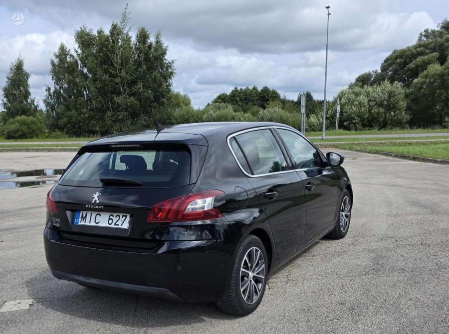 Black Peugeot 308 2014 in Taurage, with an engine capacity of 1.56 L and mileage of 308 thousand km for 4500 €, photo 4 on AUTOMOTO.COM.LV