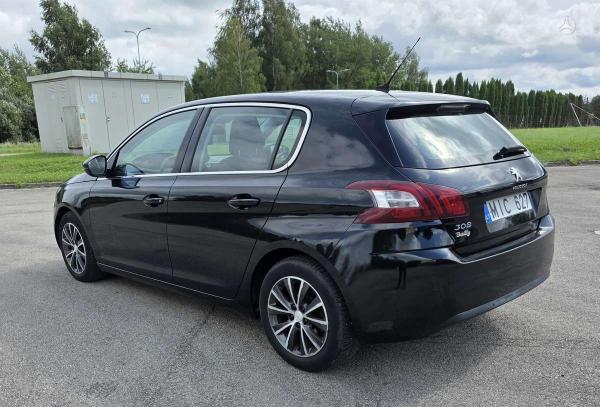 Пежо 308 2014 в Таураге на AUTOMOTO.COM.LV Черный Пежо 308 2014 в Таураге, объемом двигателя 1.56 л и пробегом 308 тыс. км за 4500 €, фото 5 на AUTOMOTO.COM.LV