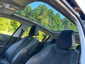Black Peugeot 308 2014 in Taurage, with an engine capacity of 1.60 L and mileage of 215 thousand km for 4800 €, photo 11 on AUTOMOTO.COM.LV