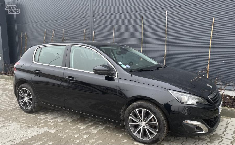 Black Peugeot 308 2015 in Vilnius, with an engine capacity of 1.20 L and mileage of 183 thousand km for 5490 €, photo 2 on AUTOMOTO.COM.LV