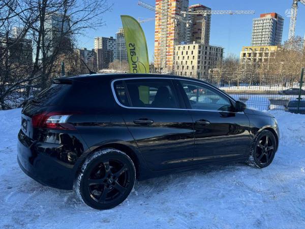 Black Peugeot 308 2015 in Vilnius, with an engine capacity of 1.20 L and mileage of 125 thousand km for 7900 €, photo 5 on AUTOMOTO.COM.LV