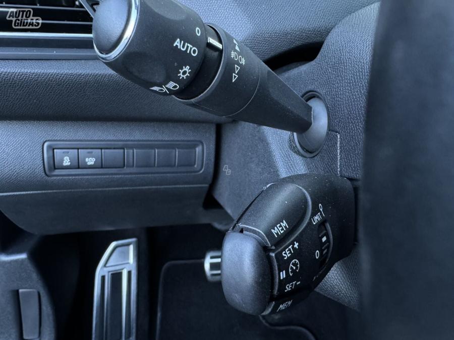 Melns Peugeot 308 2015 Viļņa, ar dzinēja tilpumu 1.20 L un nobraukumu 125 tūkst. km par 7900 €, foto 17 vietnē AUTOMOTO.COM.LV