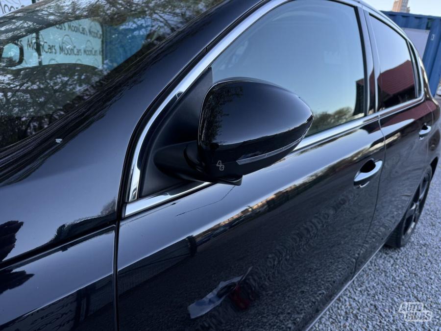 Melns Peugeot 308 2015 Viļņa, ar dzinēja tilpumu 1.20 L un nobraukumu 125 tūkst. km par 7900 €, foto 20 vietnē AUTOMOTO.COM.LV