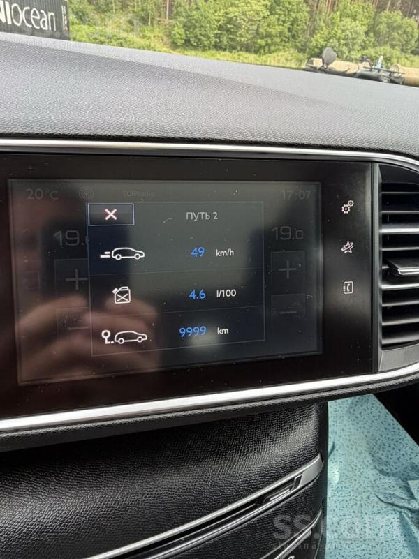 Melns Peugeot 308 2015 Rīga, ar dzinēja tilpumu 1.60 L un nobraukumu 244 tūkst. km par 4500 €, foto 3 vietnē AUTOMOTO.COM.LV