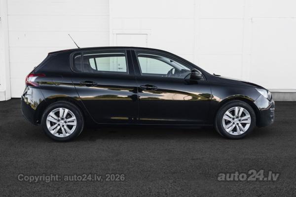 Melns Peugeot 308 2015 Tallina, ar dzinēja tilpumu 1.20 L un nobraukumu 178 tūkst. km par 7499 €, foto 4 vietnē AUTOMOTO.COM.LV