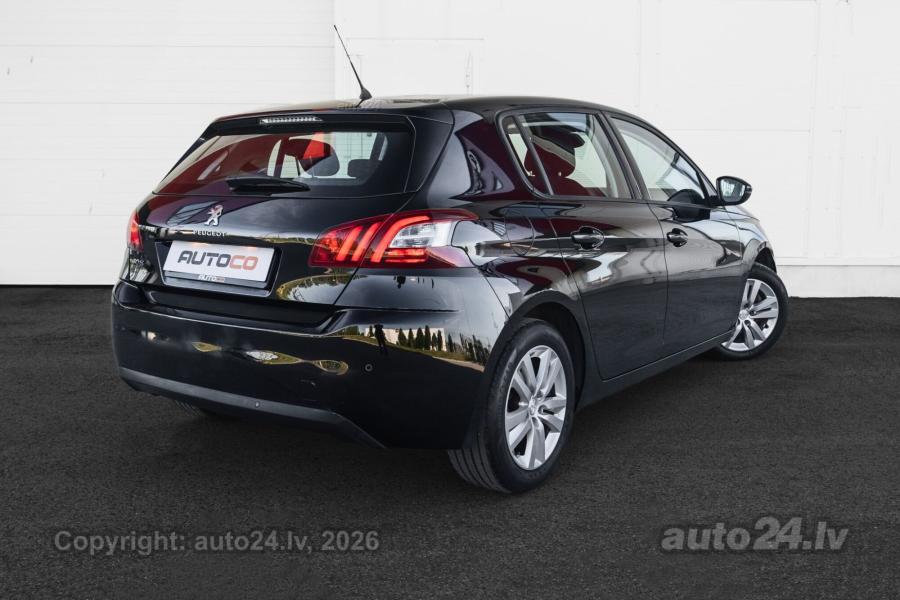 Melns Peugeot 308 2015 Tallina, ar dzinēja tilpumu 1.20 L un nobraukumu 178 tūkst. km par 7499 €, foto 9 vietnē AUTOMOTO.COM.LV