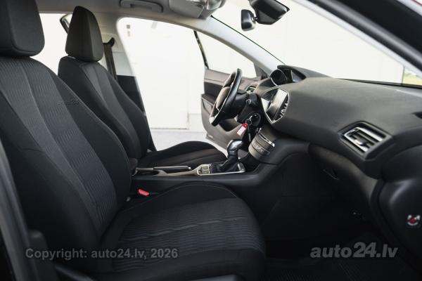 Melns Peugeot 308 2015 Tallina, ar dzinēja tilpumu 1.20 L un nobraukumu 178 tūkst. km par 7499 €, foto 10 vietnē AUTOMOTO.COM.LV