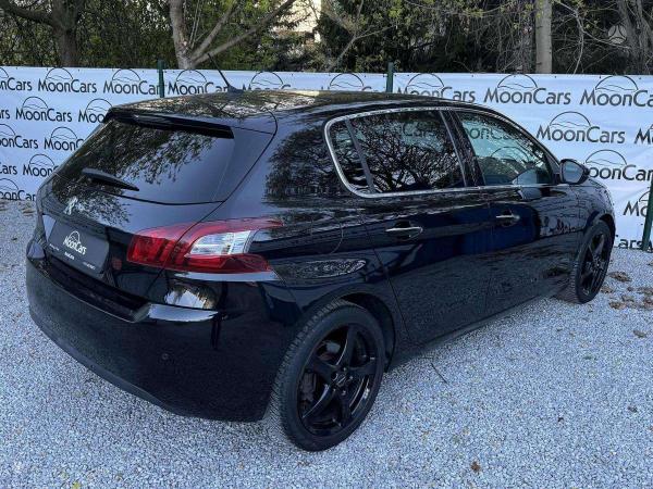 Melns Peugeot 308 2015 Viļņa, ar dzinēja tilpumu 1.20 L un nobraukumu 125 tūkst. km par 7900 €, foto 5 vietnē AUTOMOTO.COM.LV