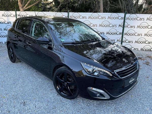 Black Peugeot 308 2015 in Vilnius, with an engine capacity of 1.20 L and mileage of 125 thousand km for 7900 €, photo 2 on AUTOMOTO.COM.LV