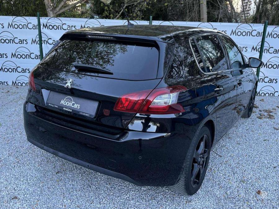 Melns Peugeot 308 2015 Viļņa, ar dzinēja tilpumu 1.20 L un nobraukumu 125 tūkst. km par 7900 €, foto 7 vietnē AUTOMOTO.COM.LV