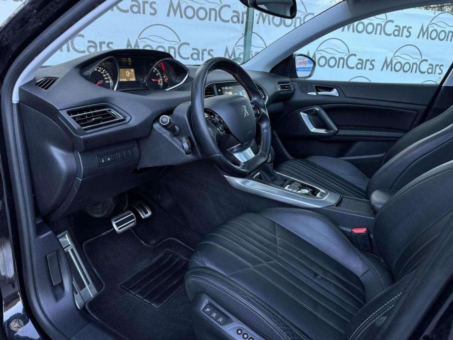 Melns Peugeot 308 2015 Viļņa, ar dzinēja tilpumu 1.20 L un nobraukumu 125 tūkst. km par 7900 €, foto 12 vietnē AUTOMOTO.COM.LV